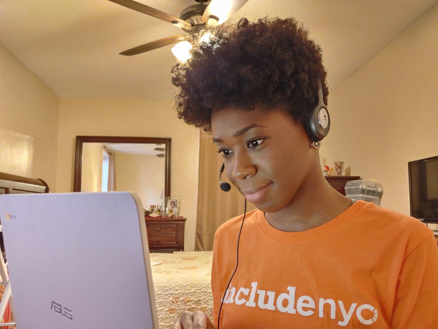 Línea de Ayuda - INCLUDEnyc